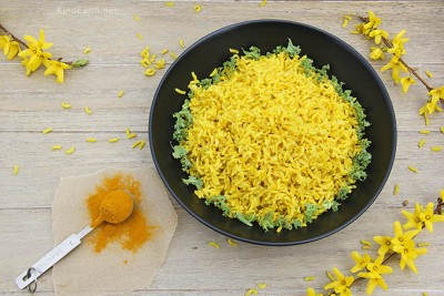 How to make perfect yellow rice with turmeric and brown rice - Kind Earth