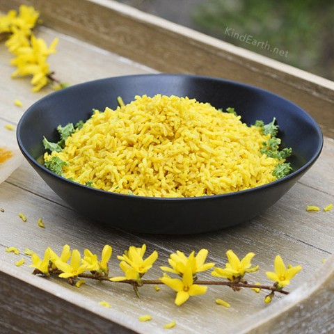How to make perfect yellow rice with turmeric and brown rice - Kind Earth