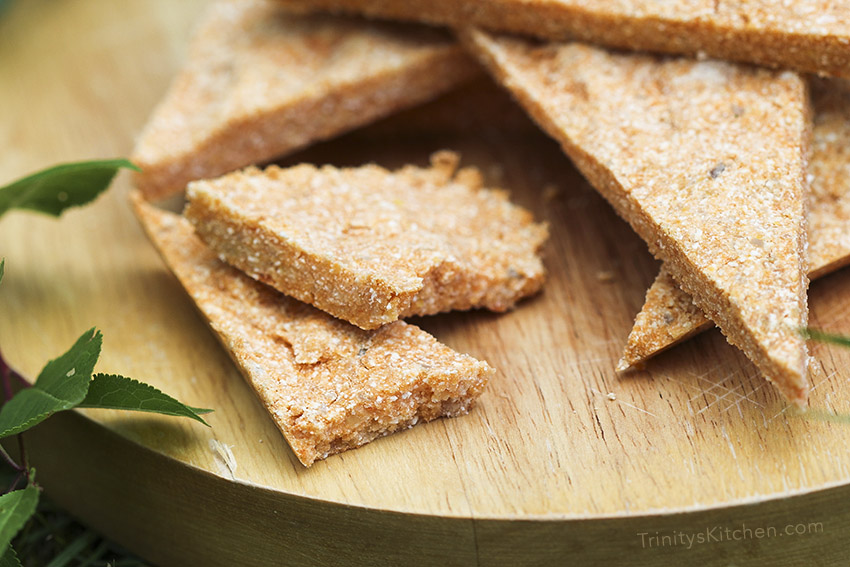 Gluten-free Vegan Flatbread (rice flour, flaxseed, tomato style) - Kind ...