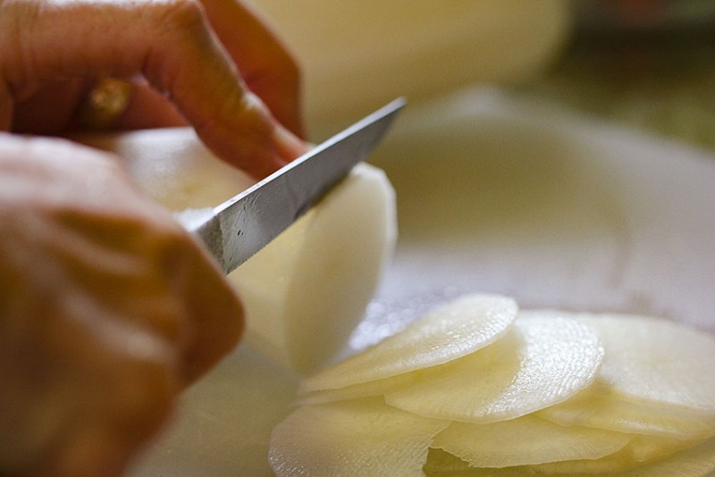 Mam's Hawaiian Pickled Daikon - made easy (white radish, mooli) - Kind ...